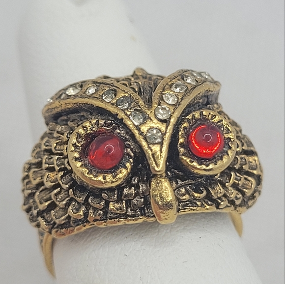 unbranded | Jewelry | Owls Face Head Feathers Ring Red Glass Eyes Faux Gold Wrap Adjustable ...
